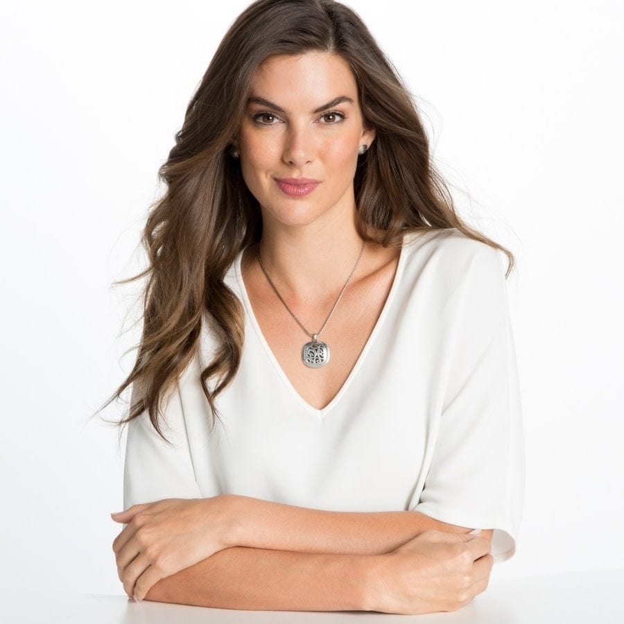 Spin Master Necklace - Brighton